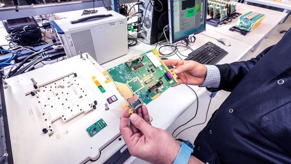 PCB Assembly - Advanced Surface Mount Technology