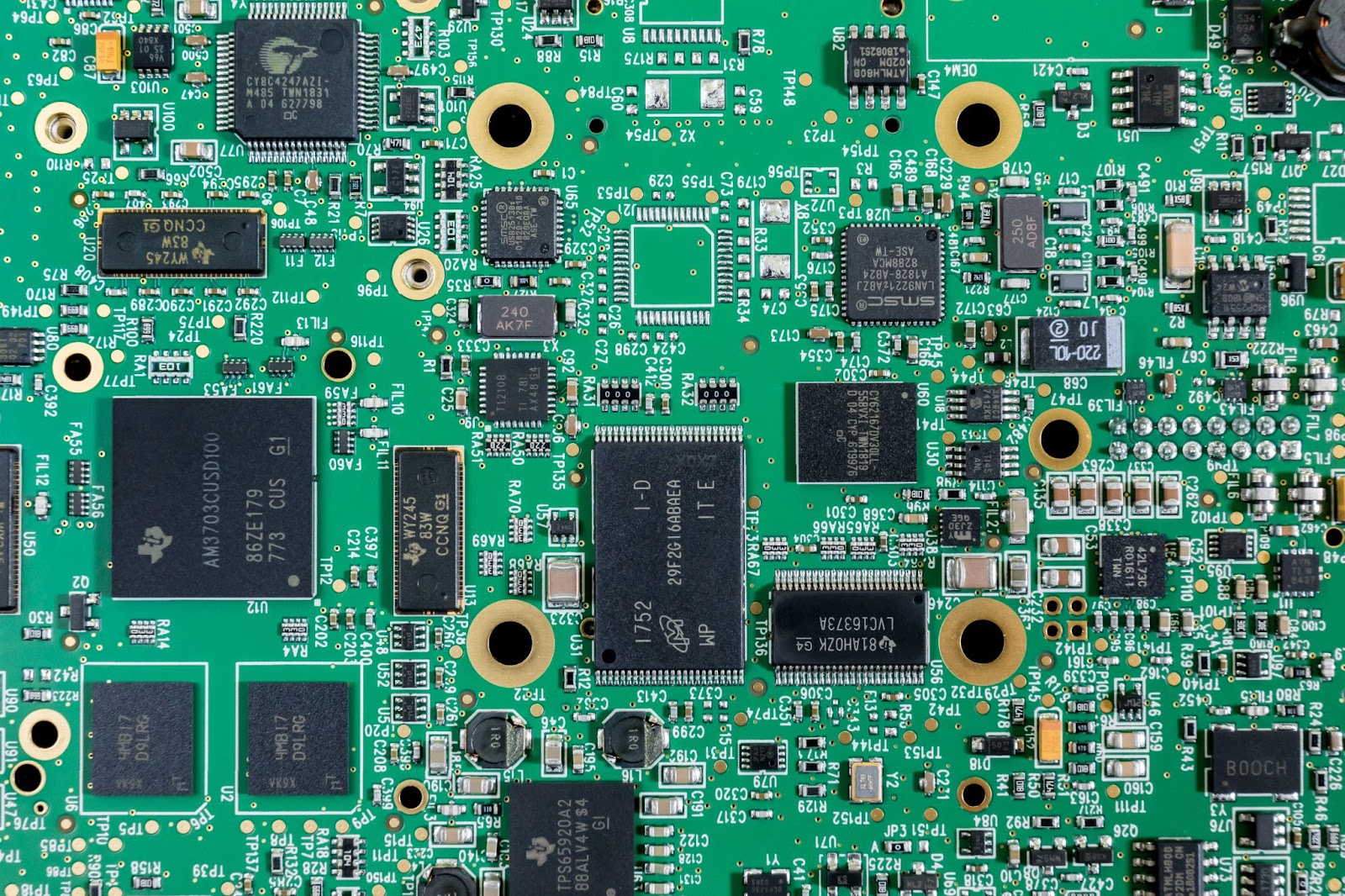 How Much Does It Cost to Manufacture Electronics? Key Factors